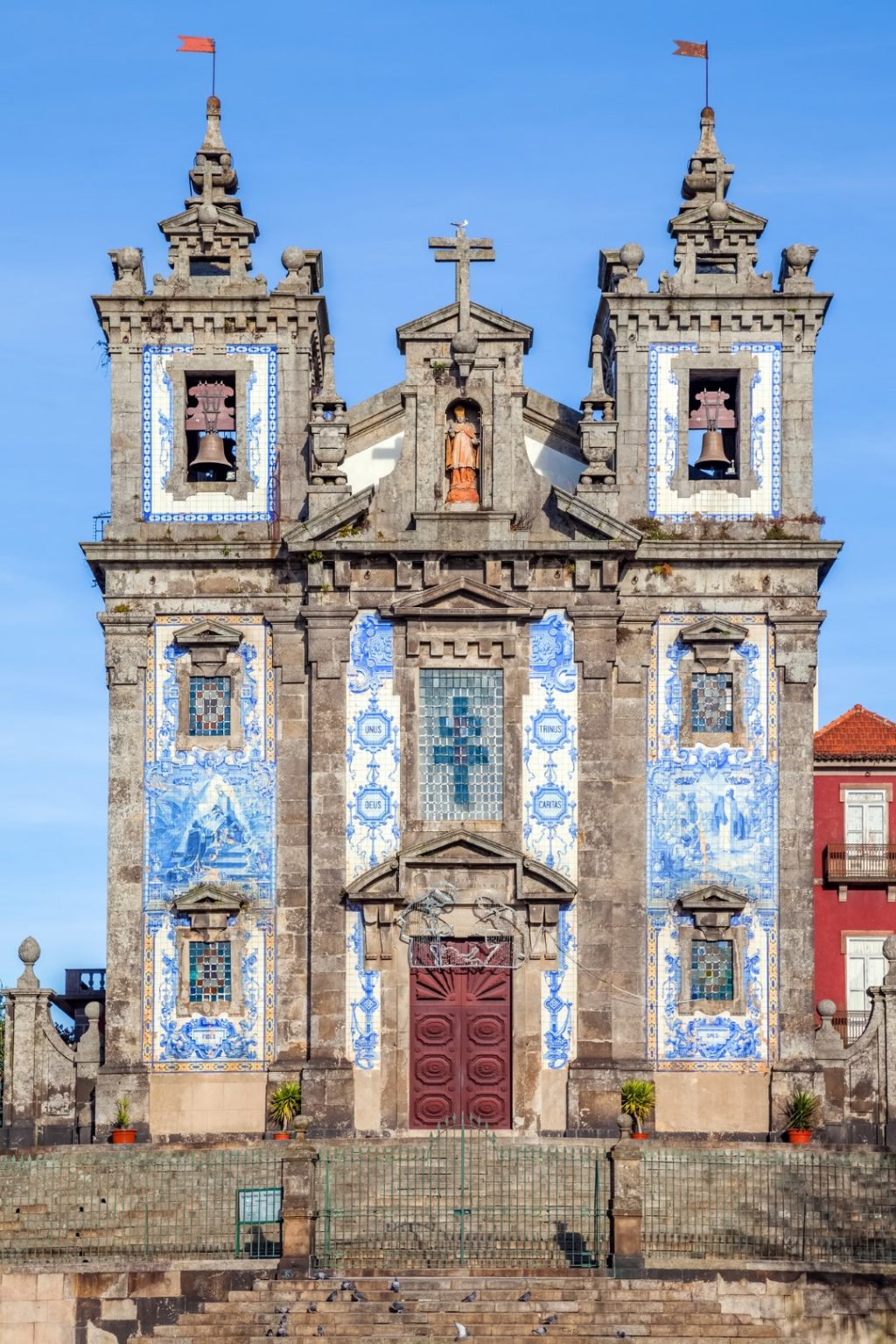 Where to Find the Best Azulejo Tiles in Porto