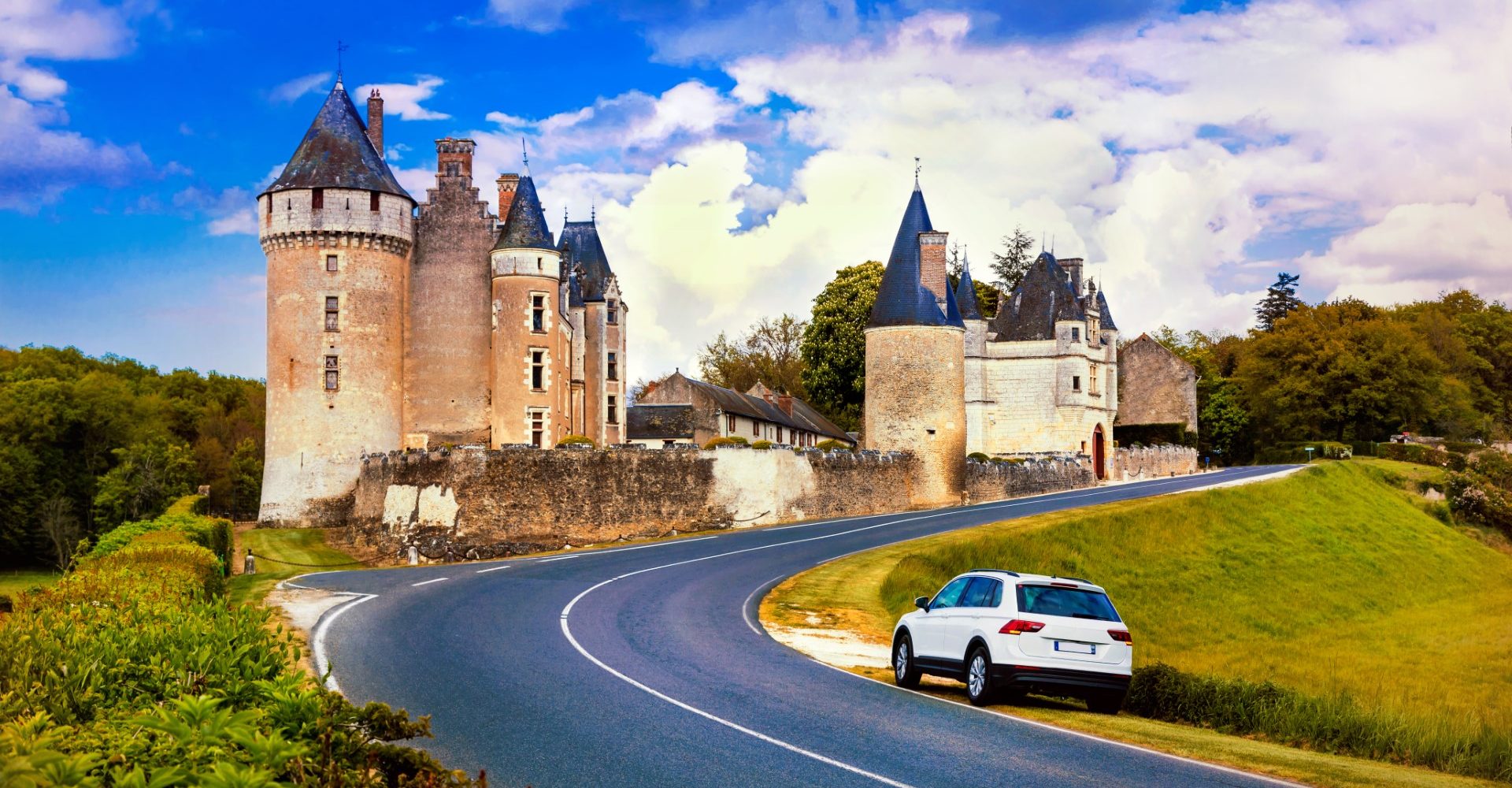 10 Best Road Trips in France To Take This Year